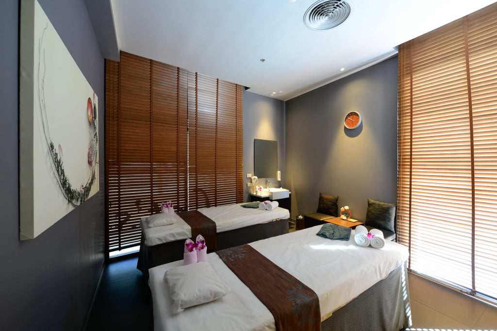 Book Let's Relax Spa with ThaiHand - up to 38% Discount