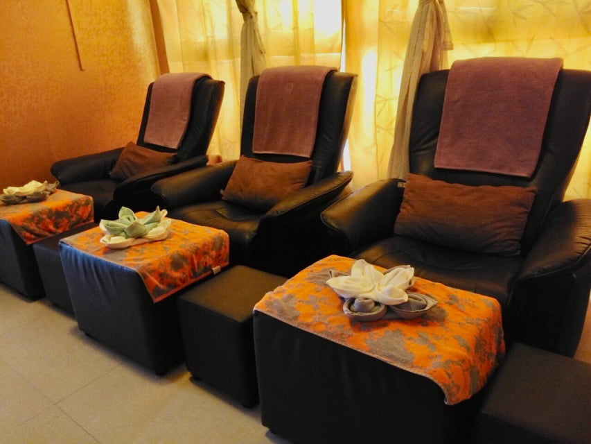 Book Smile Massage (Ratchada) with best deals up to 10% at ThaiHand